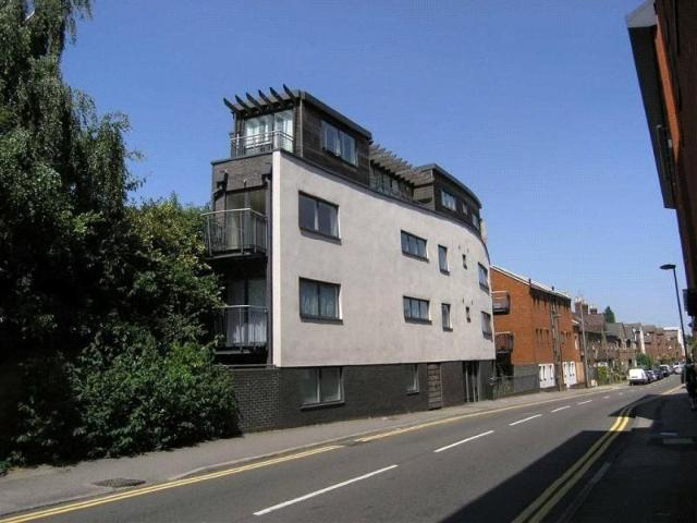 Walnut Tree Close, Guildford, Surrey GU1, Studio to rent, £1,300 pcm | PrimeLocation