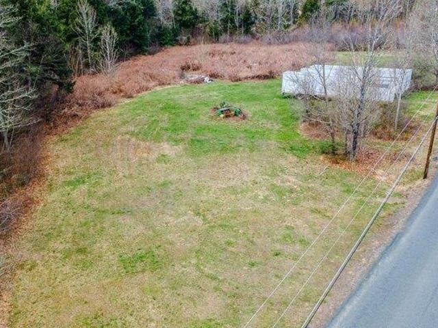 Walpole NH 03608 104410403