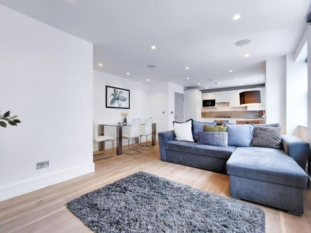 Walpole Court, Ealing Green, London W5
