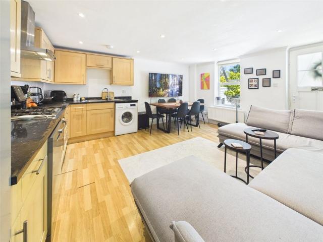 Walpole Road, Strawberry Hill, Twickenham, Middlesex, TW2