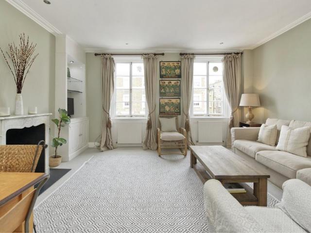 Walpole Street, Chelsea, London, SW3 3 bed apartment to rent £6,500 pcm £1,500 pw