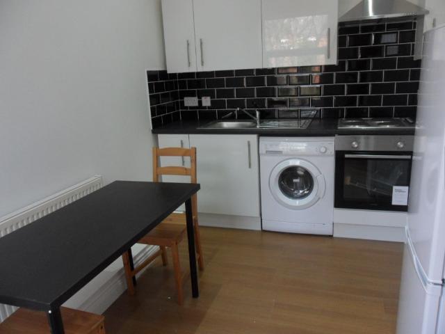 Walsgrave Road, Stoke CV2, 1 bed flat to rent, £600 pcm | PrimeLocation