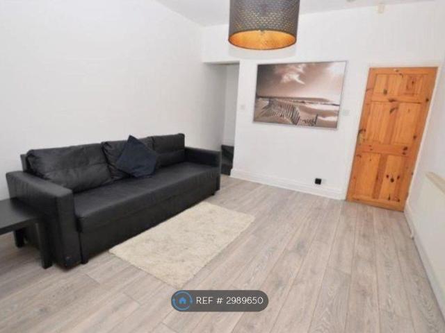 Walsden Street, Manchester M11, 2 bed terraced house to rent, £1,150 pcm | PrimeLocation