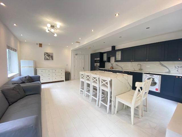 Walsingham Road, Orpington, Kent BR5, 5 bed shared accommodation to rent, £625 pcm | PrimeLocation