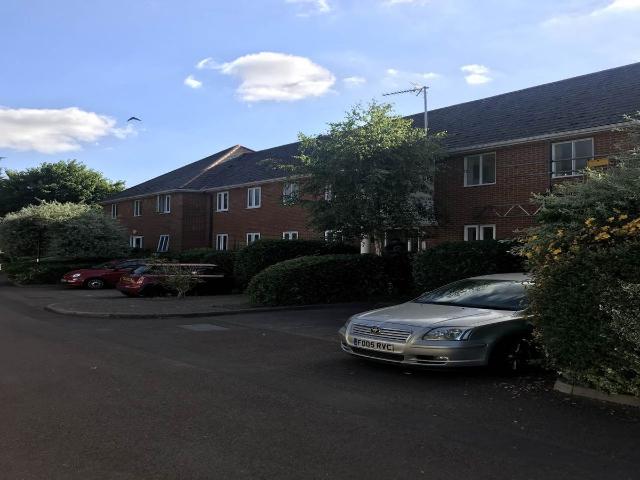 Walsingham Close, Hatfield, Hertfordshire AL10, Studio to rent, £1,000 pcm | PrimeLocation