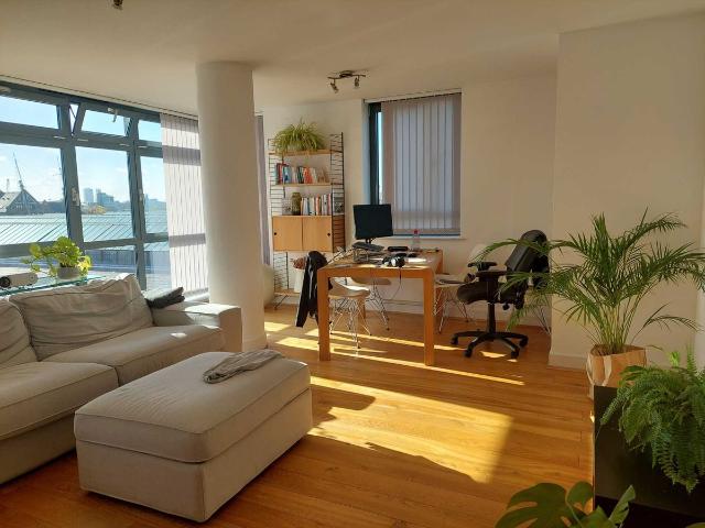 Wapping Lane, Wapping, London E1W, 2 bed flat to rent, £2,650 pcm | PrimeLocation