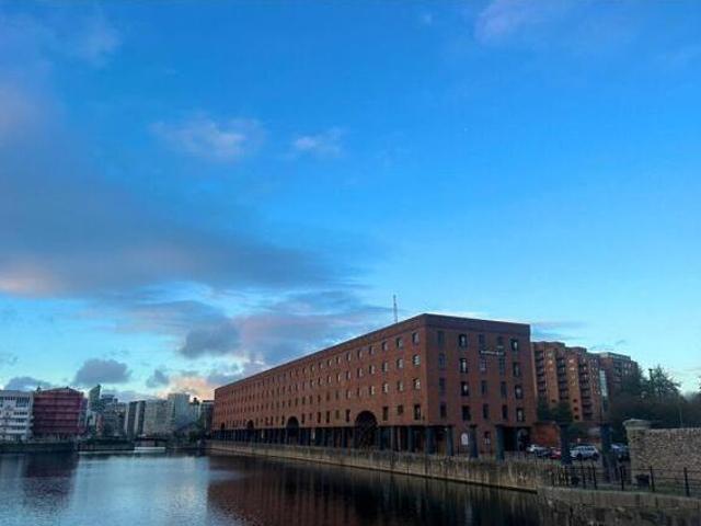 Wapping Quay, Liverpool, 2 Bedroom Flat