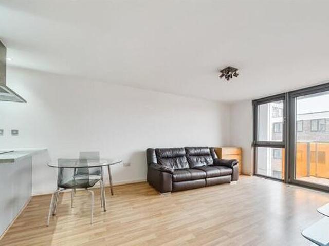 Warton Road, London, 1 Bedroom Apartment