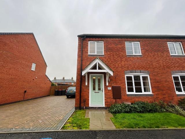 Warton, Tamworth B79, 3 bed property to rent, £1,250 pcm | PrimeLocation