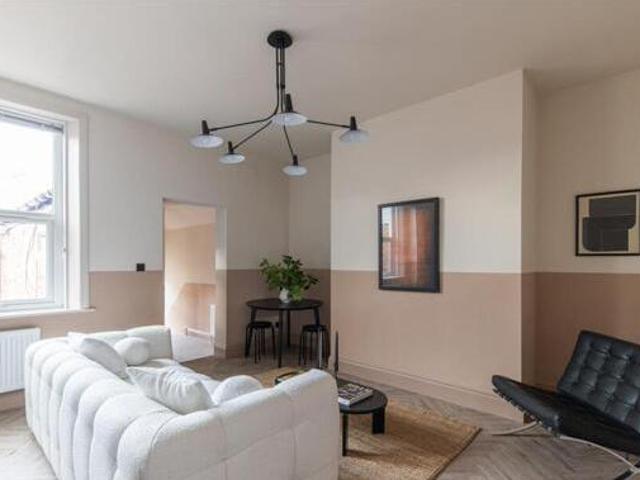Warton Terrace, Heaton, 2 Bedroom Flat
