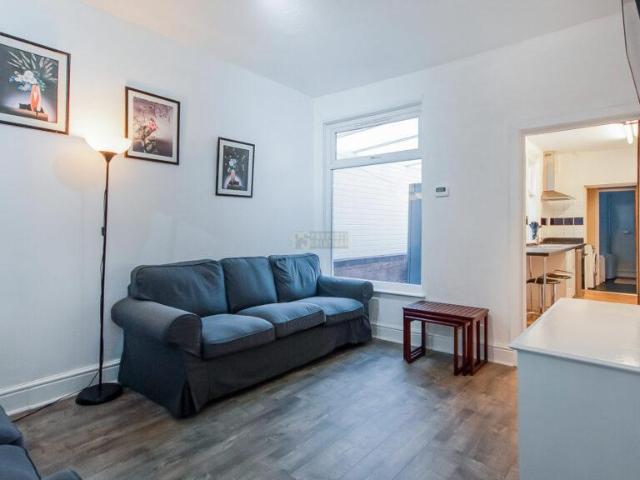 Warwards Lane, Birmingham B29 7 bed terraced house to rent £2,730 pcm £630 pw
