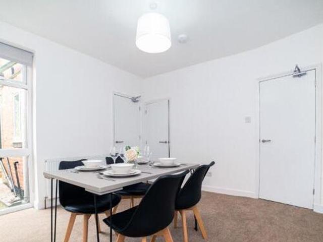 Warwards Lane, Selly Oak, 2 Bedroom Semi detached