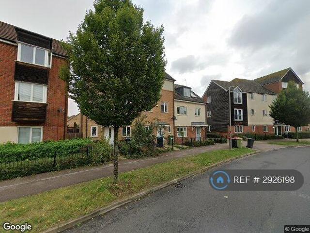Warwick Avenue, Broughton, Milton. 4 bed end of terrace house to rent £1,895 pcm £437 pw