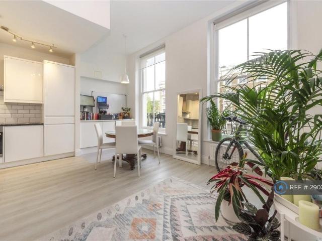 Warwick Avenue, London, W9 1 bed flat to rent £2,400 pcm £554 pw