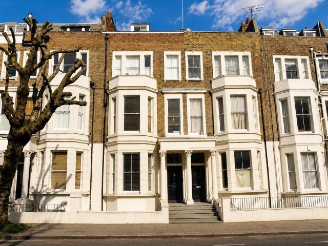 Warwick Avenue, Maida Vale W9 2 bed apartment to rent £2,704 pcm £624 pw