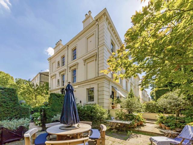 Warwick Avenue, Little Venice W9, 2 bed flat to rent, £7,735 pcm | PrimeLocation