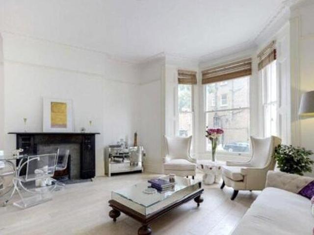Warwick Avenue, Maida Vale, 2 Bedroom Apartment