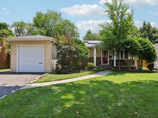 Warwick Cir, Springfield, Home For Sale