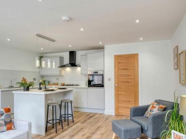 Warwick Close, Studley, 3 Bedroom Semi detached