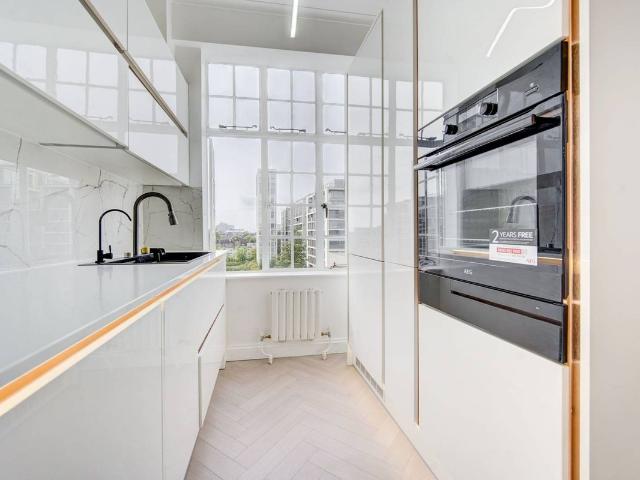 Warwick Gardens, Earls Court, London W14, 1 bed flat to rent, £3,250 pcm | PrimeLocation