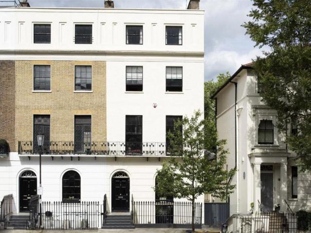 Warwick Gardens, London, W14 5 bed end of terrace house to rent £15,167 pcm £3,500 pw