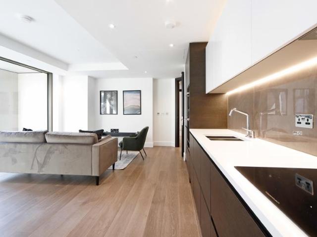 Warwick Lane Kensington W14 2 bed apartment to rent £4,983 pcm £1,150 pw