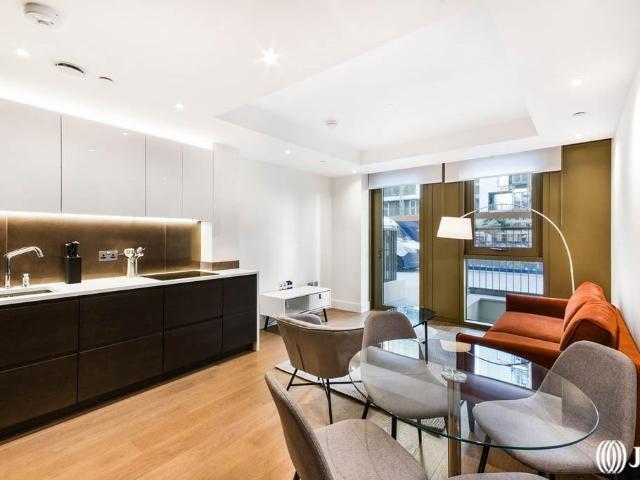 Warwick Lane London W14 1 bed apartment to rent £3,293 pcm £760 pw