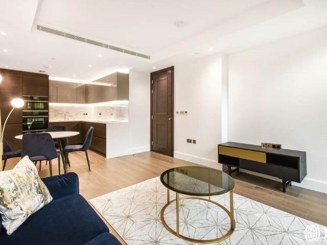 Warwick Lane, London W14, 2 bed flat to rent, £4,723 pcm | PrimeLocation