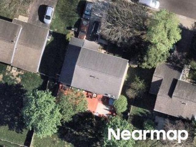 Warwick Ln