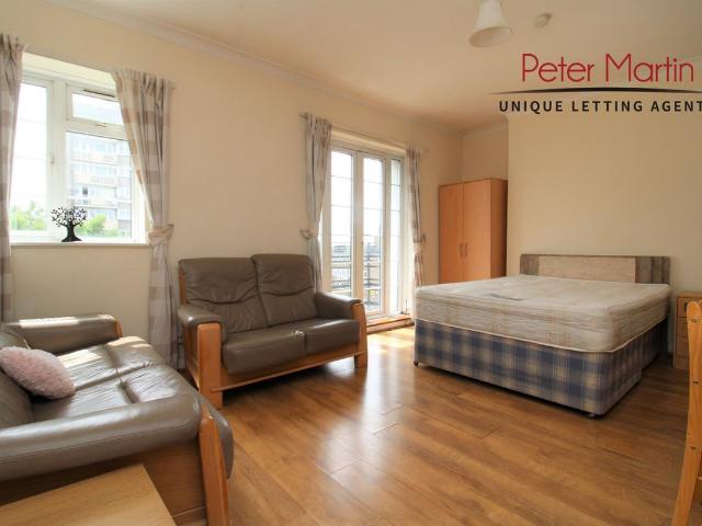 Warwick Lodge, Shoot Up Hill, Kilburn NW2, 3 bed flat to rent, £2,950 pcm | PrimeLocation