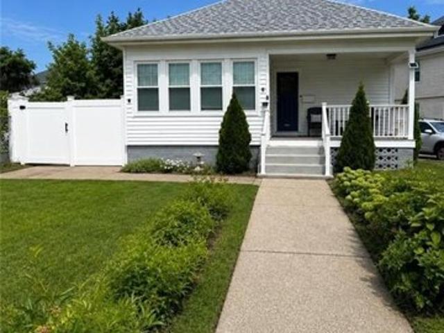 Warwick Rd, Pawtucket, Home For Sale