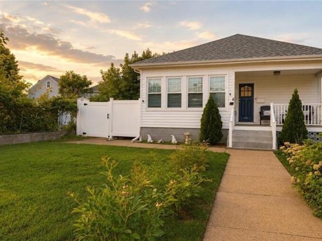 Warwick Rd, Pawtucket, Home For Sale
