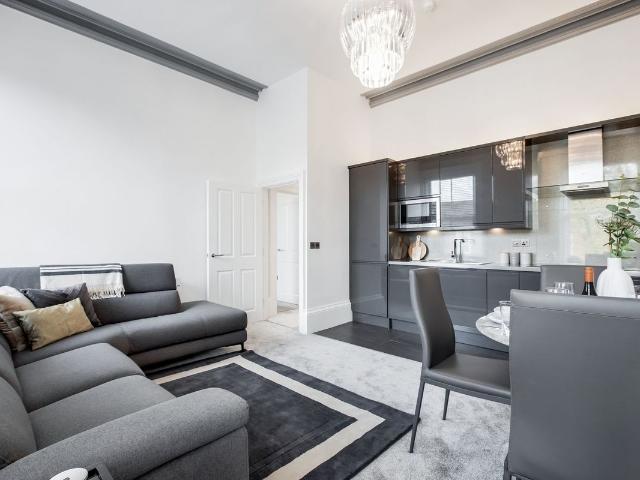 Warwick Road, Cavendish Apartments CA1, 2 bed flat to rent, £1,100 pcm | PrimeLocation