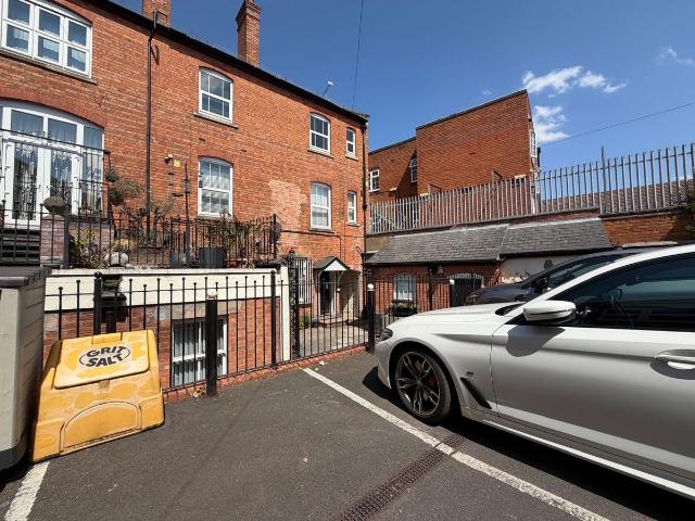 Warwick Road, Acocks Green B27, 1 bed flat to rent, £750 pcm | PrimeLocation