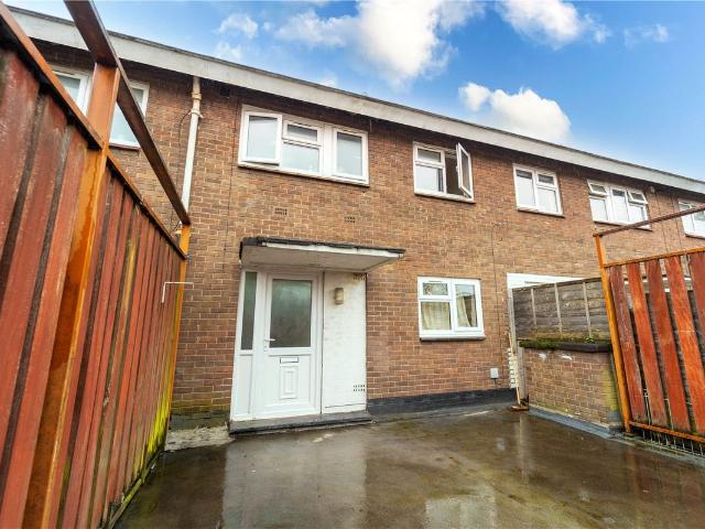 Warwick Road, Acocks Green, Birmingham, West Midlands B27, 2 bed flat to rent, £900 pcm | PrimeLocation