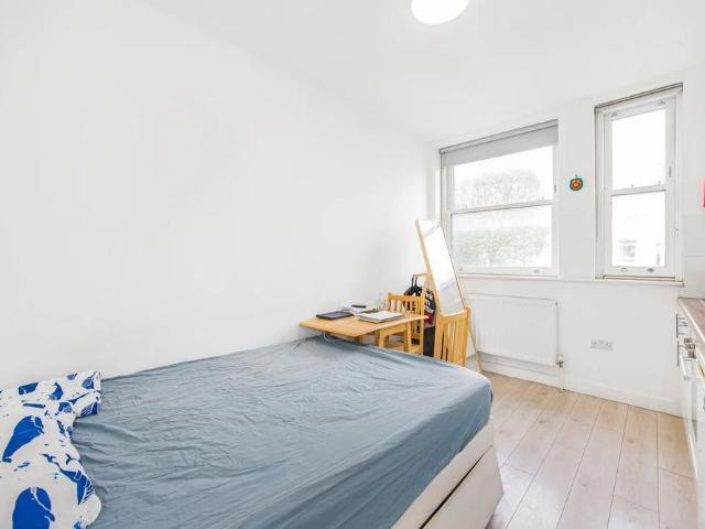 Warwick Road, Earls Court, London, SW5