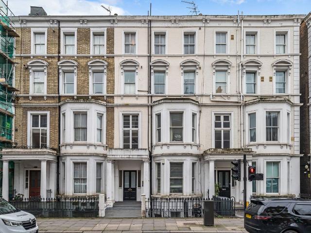 Warwick Road, Earls Court, London SW5, 2 bed flat to rent, £3,250 pcm | PrimeLocation