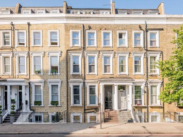 Warwick Road, Earls Court SW5, Studio to rent, £1,775 pcm | PrimeLocation