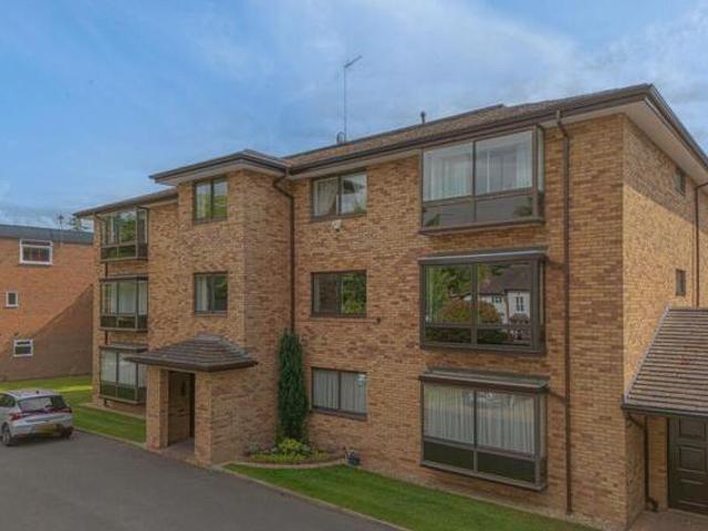Warwick Road, Knowle, 3 Bedroom Apartment