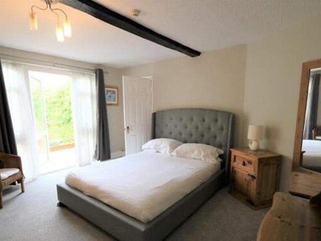 Warwick Road, Kenilworth, 1 Bedroom House