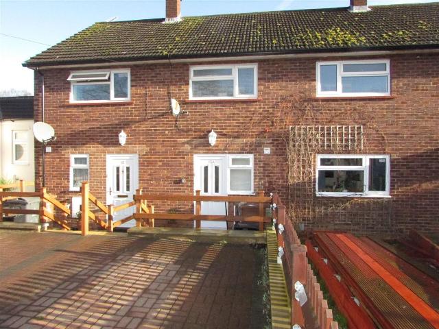 Warwick Road, Stevenage SG2, 1 bed property to rent, £1,095 pcm | PrimeLocation