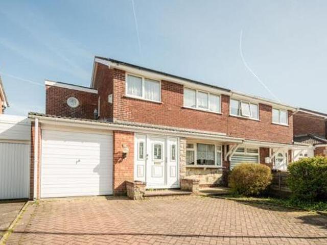 Warwick Road, Radcliffe, 4 Bedroom Semi detached
