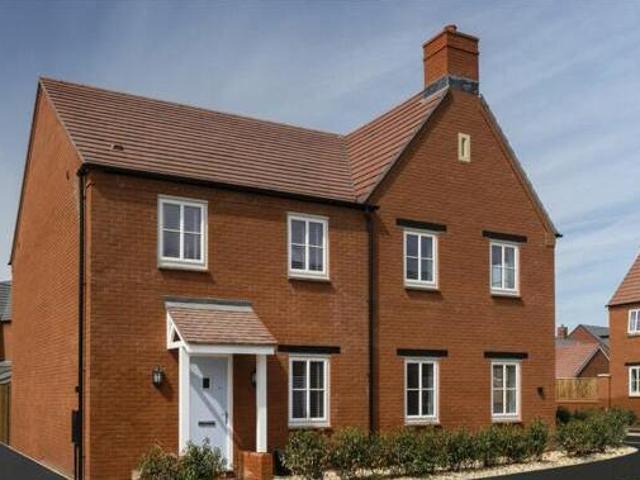 Warwick Road, The Willows, Kineton, 2 Bedroom Semi detached