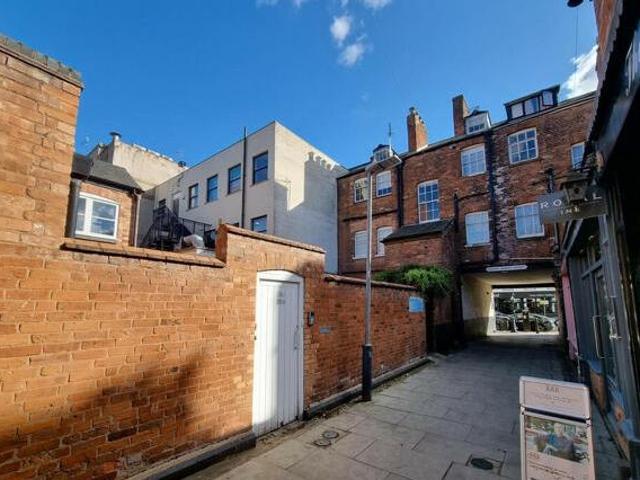 Warwick Street, Leamington Spa, 7 Bedroom Flat