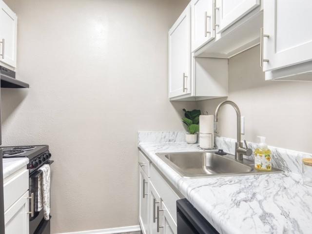 Warwick Village 2 Bedroom Apartment for Rent at 495 Nelson Dr, Newport News, VA 23601 Warwick