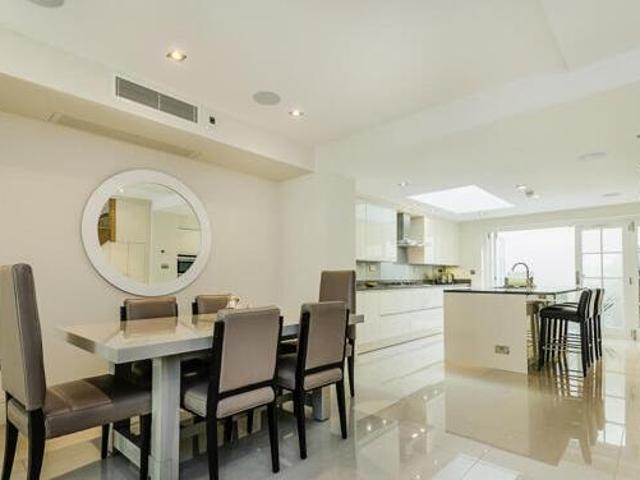 Warwick Way, London, 4 Bedroom Terraced