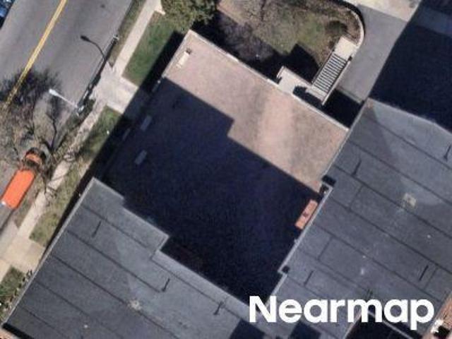 Warburton Ave