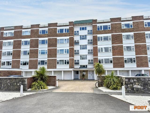 Ward Court, Hayling Island. PO11, 3 bed flat to rent, £1,250 pcm | PrimeLocation