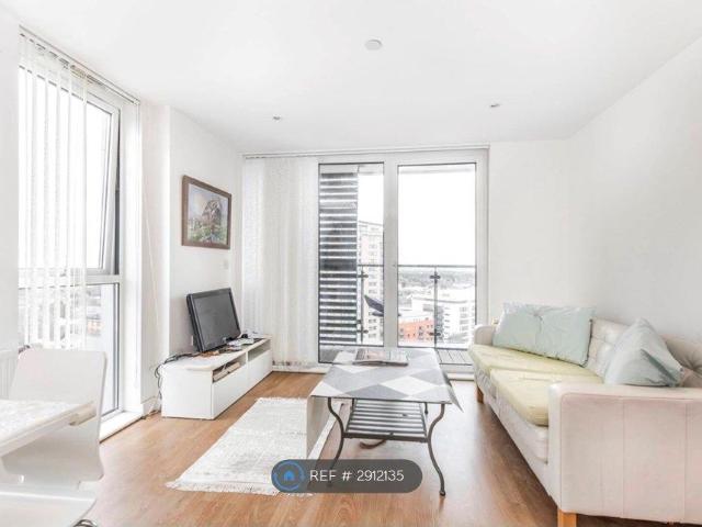 Ward Road, London E15, 2 bed flat to rent, £2,450 pcm | PrimeLocation