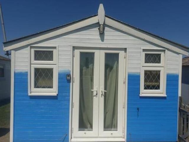 Warden Bay Road, Sheerness, 1 Bedroom Detached